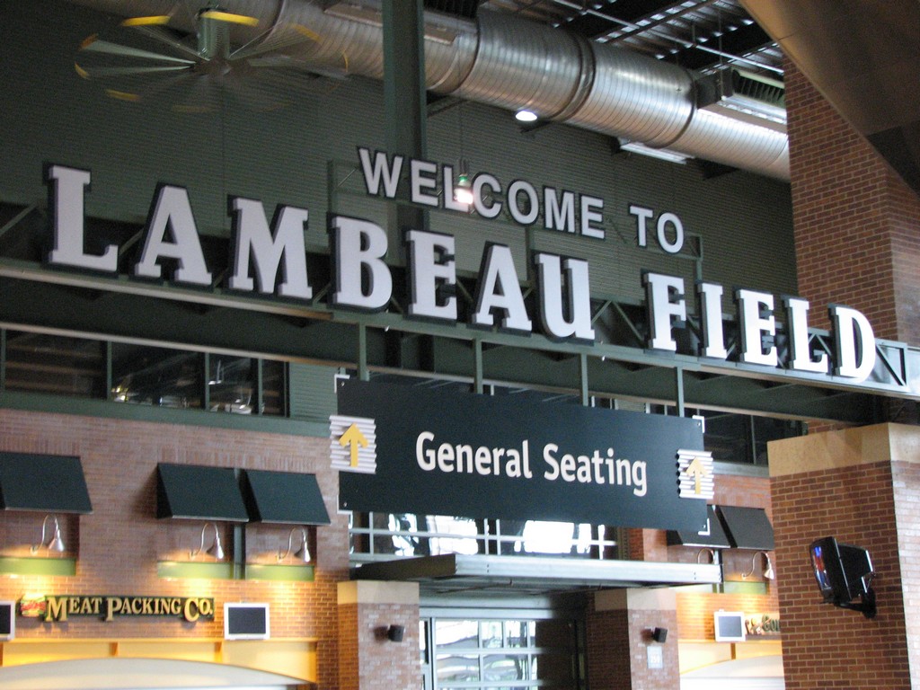 Lambeau Field, I Finally Got To See You! - Miles to Memories