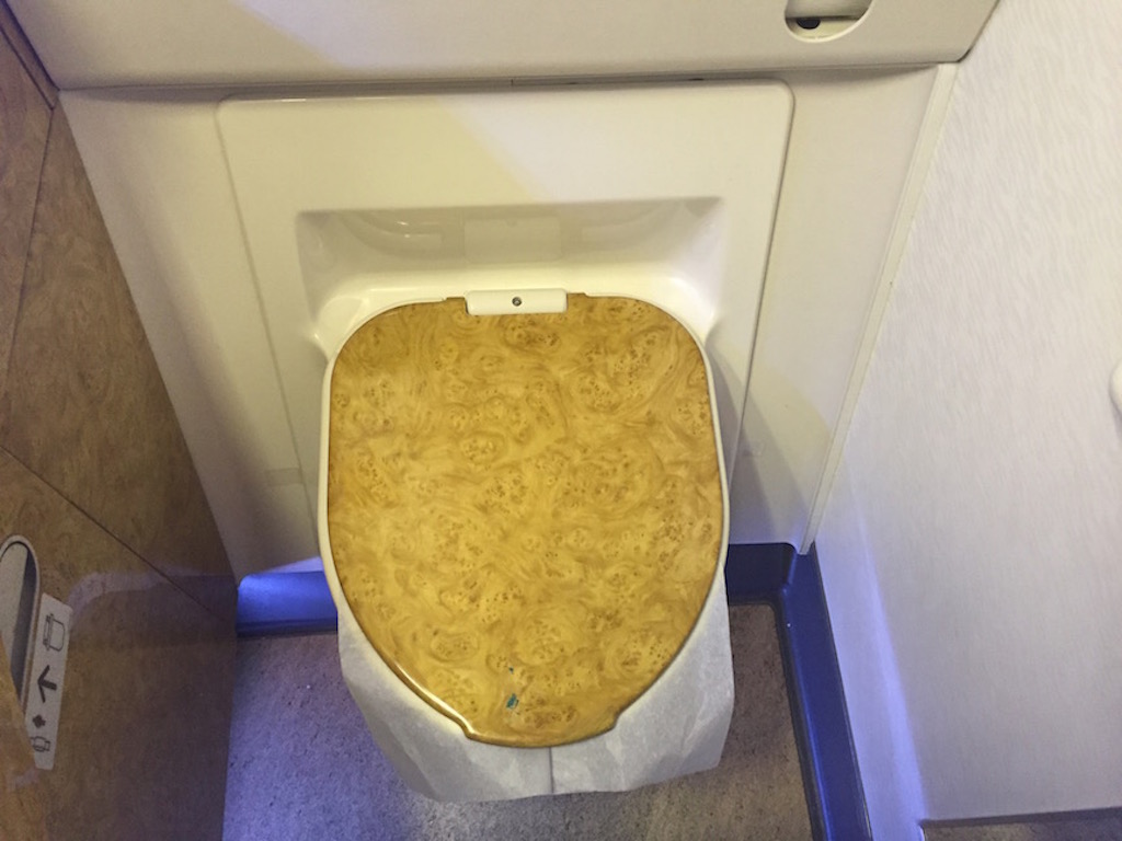 Emirates First Class Review 777-300ER Suites: Dallas to Dubai