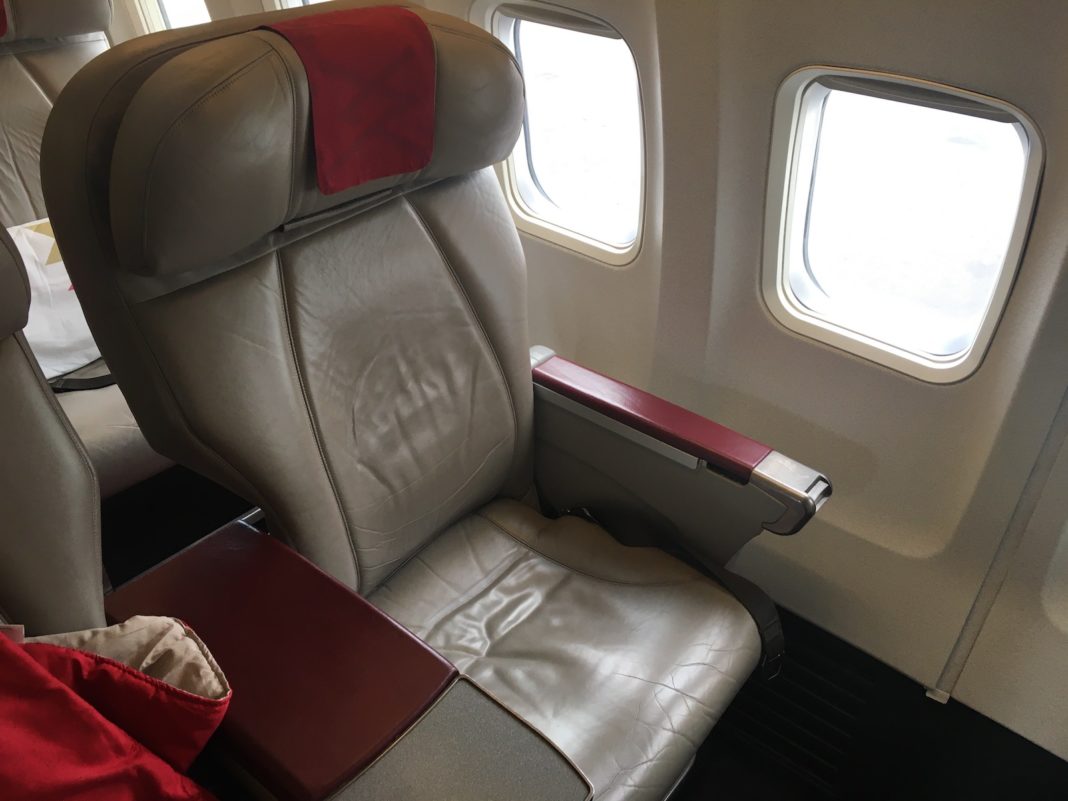 Review: Royal Air Maroc Business Class - Amman to Casablanca to São Paulo