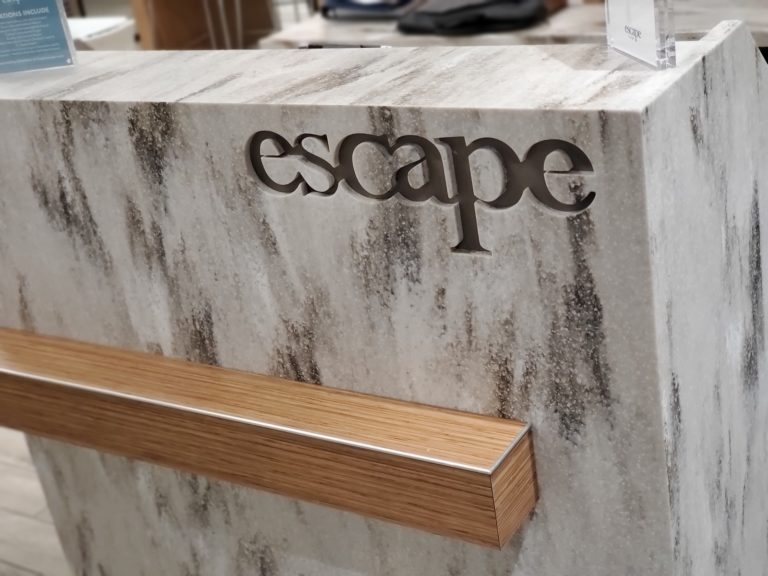 Escape Lounge at CVG Review & How to Gain Access for Free!