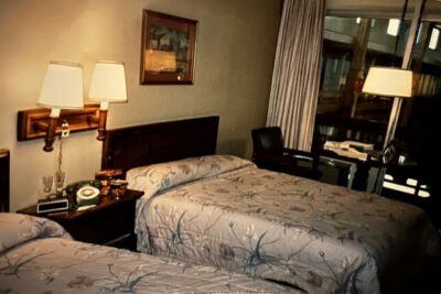 What Happened To The Holiday Inn Holidome, Are There Any Left?