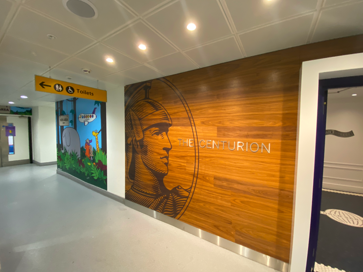 Amex Centurion Lounge London-Heathrow Review: Is This The Best?